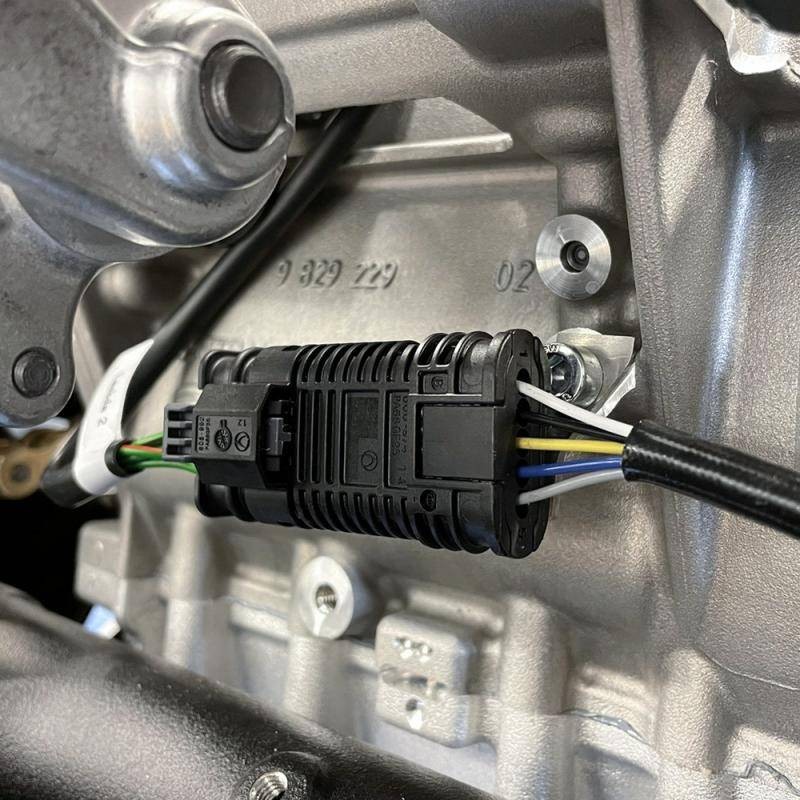 Bracket Lambda Sensor Connector